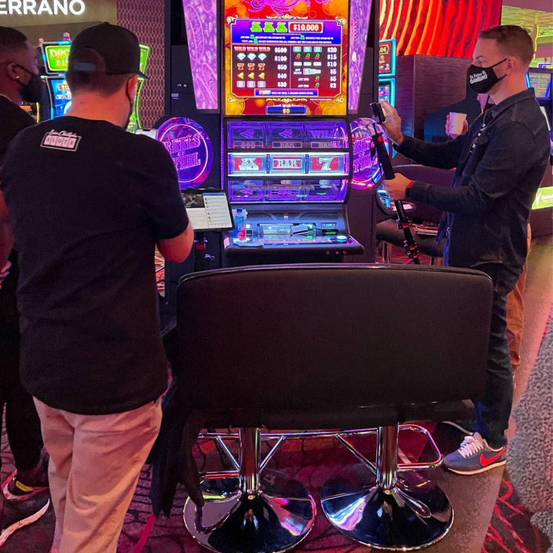 Love bench the original seating for slot machines - MGR Casino Chairs